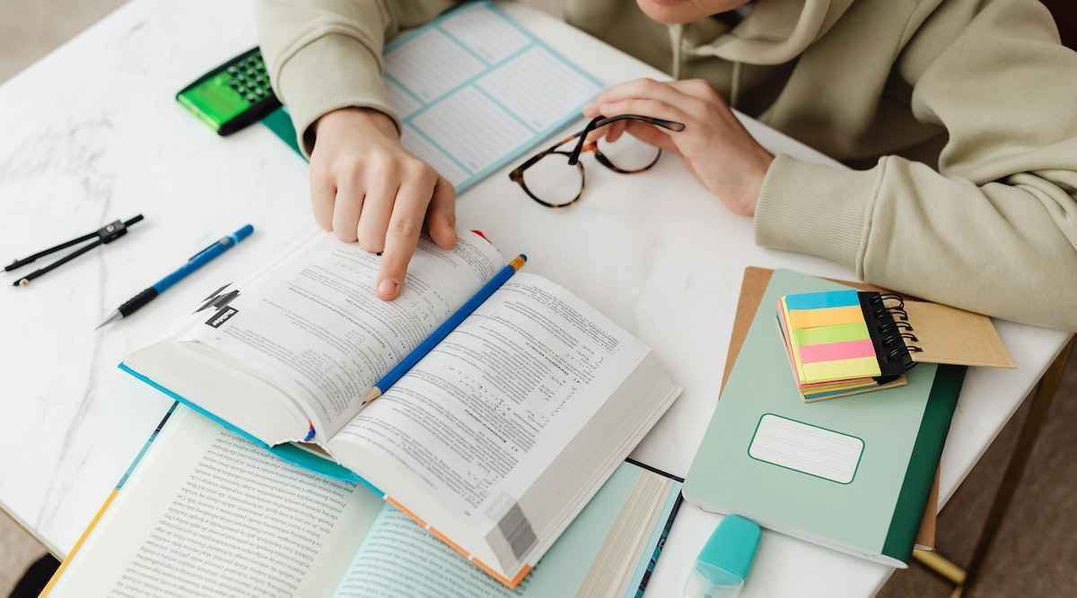 How to Prepare for Entrance Exam with UCEED Self-Study Materials